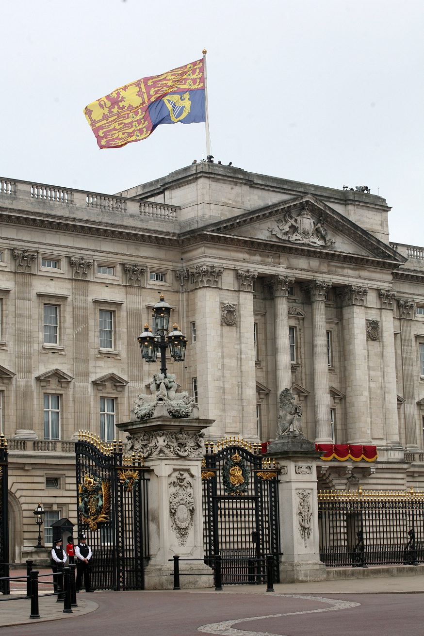 Cool Facts About Flags – Piggotts